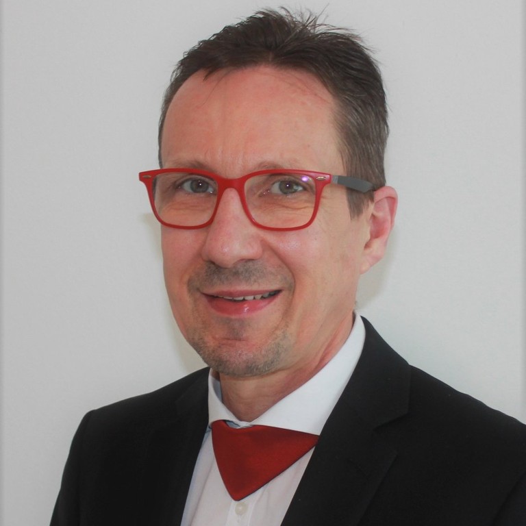 Prof. Dr. mult. Anton Burger